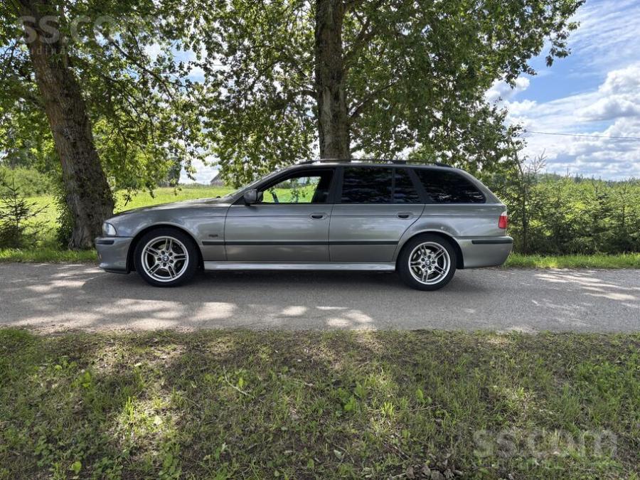 Pelēks BMW 525 2003 Jūrmala, ar dzinēja tilpumu 2.50 L un nobraukumu 630 tūkst. km par 6400 €, foto 3 vietnē AUTOMOTO.COM.LV