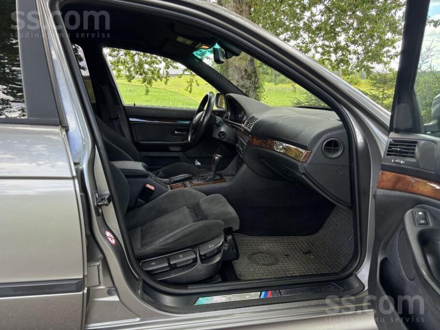 Pelēks BMW 525 2003 Jūrmala, ar dzinēja tilpumu 2.50 L un nobraukumu 630 tūkst. km par 6400 €, foto 12 vietnē AUTOMOTO.COM.LV