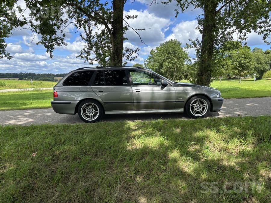 Pelēks BMW 525 2003 Jūrmala, ar dzinēja tilpumu 2.50 L un nobraukumu 630 tūkst. km par 6400 €, foto 13 vietnē AUTOMOTO.COM.LV