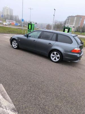 Pelēks BMW 525 2004 Elektrėnai, ar dzinēja tilpumu 2.50 L un nobraukumu 446 tūkst. km par 2250 €, foto 8 vietnē AUTOMOTO.COM.LV