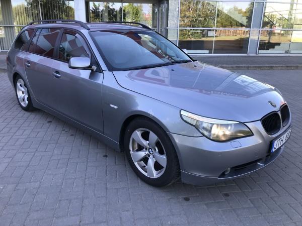 Grey BMW 525 2004 in Siauliai, with an engine capacity of 2.50 L and mileage of 409 thousand km for 2550 €, photo 3 on AUTOMOTO.COM.LV