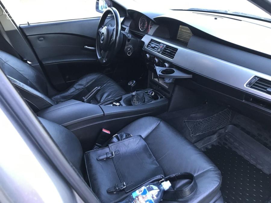 Grey BMW 525 2004 in Siauliai, with an engine capacity of 2.50 L and mileage of 409 thousand km for 2550 €, photo 12 on AUTOMOTO.COM.LV
