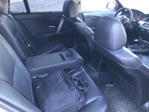 Grey BMW 525 2004 in Siauliai, with an engine capacity of 2.50 L and mileage of 409 thousand km for 2550 €, photo 13 on AUTOMOTO.COM.LV