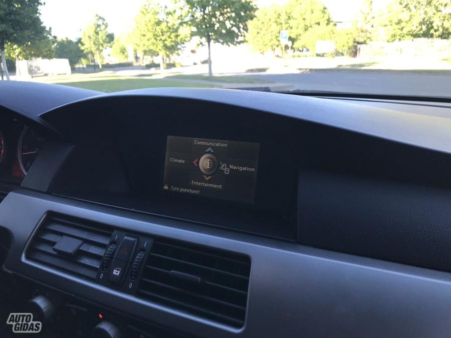 Grey BMW 525 2004 in Siauliai, with an engine capacity of 2.50 L and mileage of 409 thousand km for 2550 €, photo 22 on AUTOMOTO.COM.LV