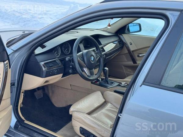 Pelēks BMW 525 2004 Ogre, ar dzinēja tilpumu 2.50 L un nobraukumu 431 tūkst. km par 3650 €, foto 6 vietnē AUTOMOTO.COM.LV