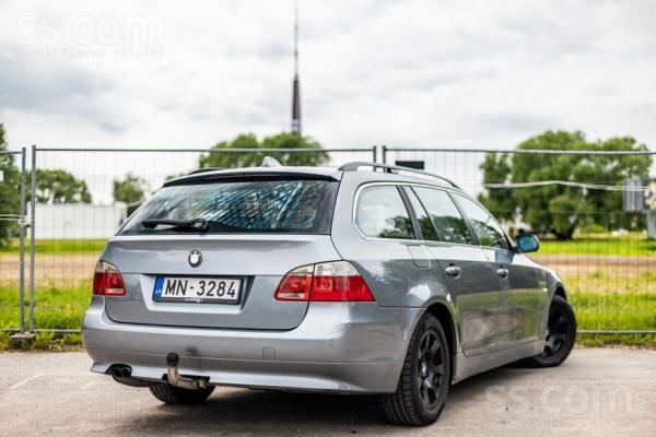 Pelēks BMW 525 2004 Rīga, ar dzinēja tilpumu 2.50 L un nobraukumu 358 tūkst. km par 3390 €, foto 7 vietnē AUTOMOTO.COM.LV