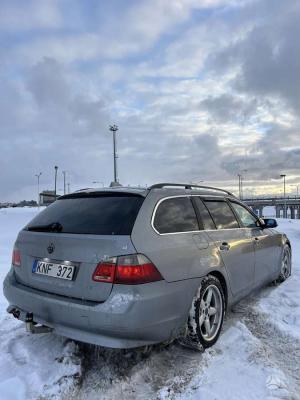Grey BMW 525 2004 in Klaipeda, with an engine capacity of 2.50 L and mileage of 392 thousand km for 2150 €, photo 3 on AUTOMOTO.COM.LV