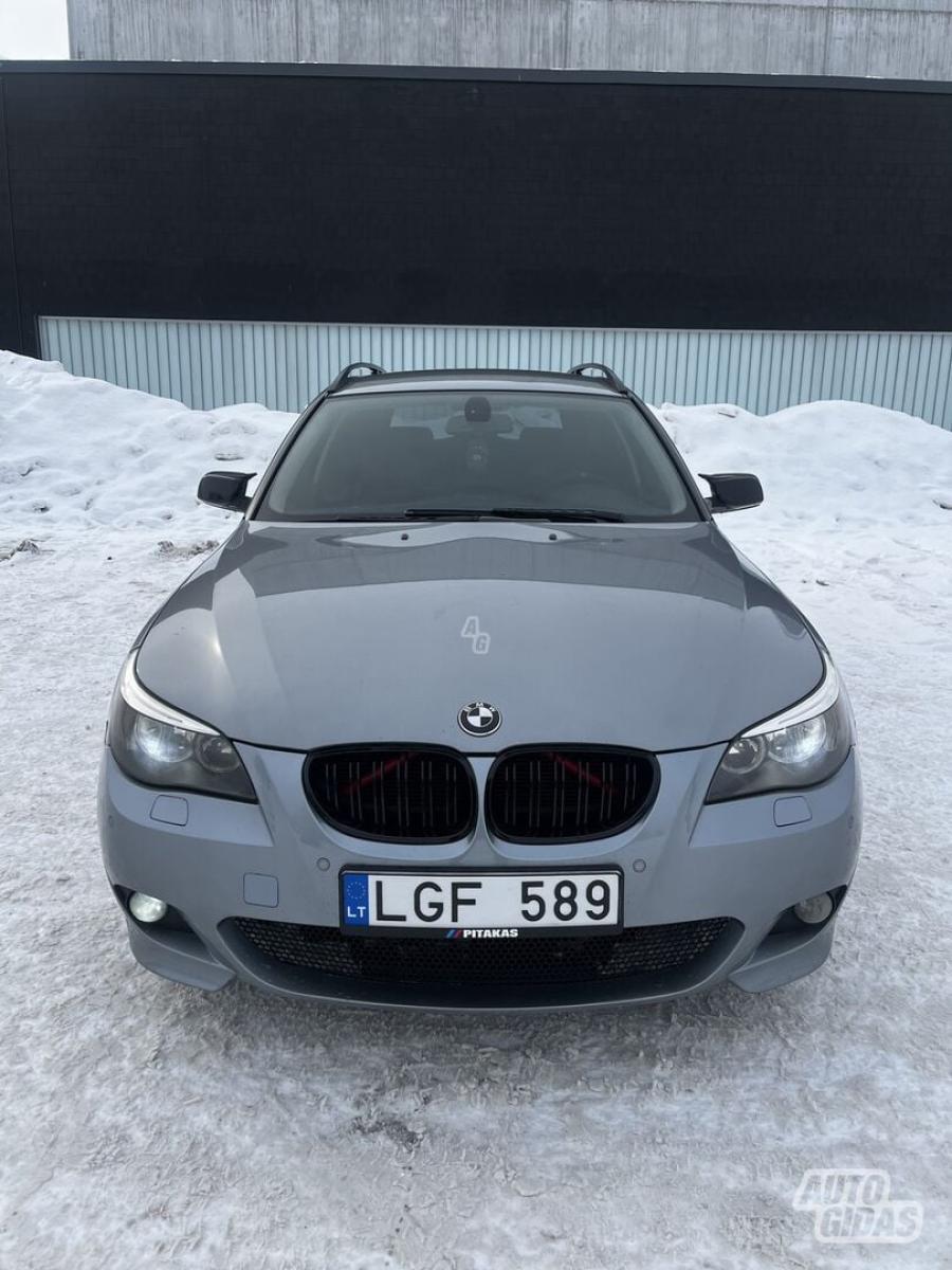 Grey BMW 525 2004 in Vilnius, with an engine capacity of 2.50 L and mileage of 444 thousand km for 2500 €, photo 1 on AUTOMOTO.COM.LV