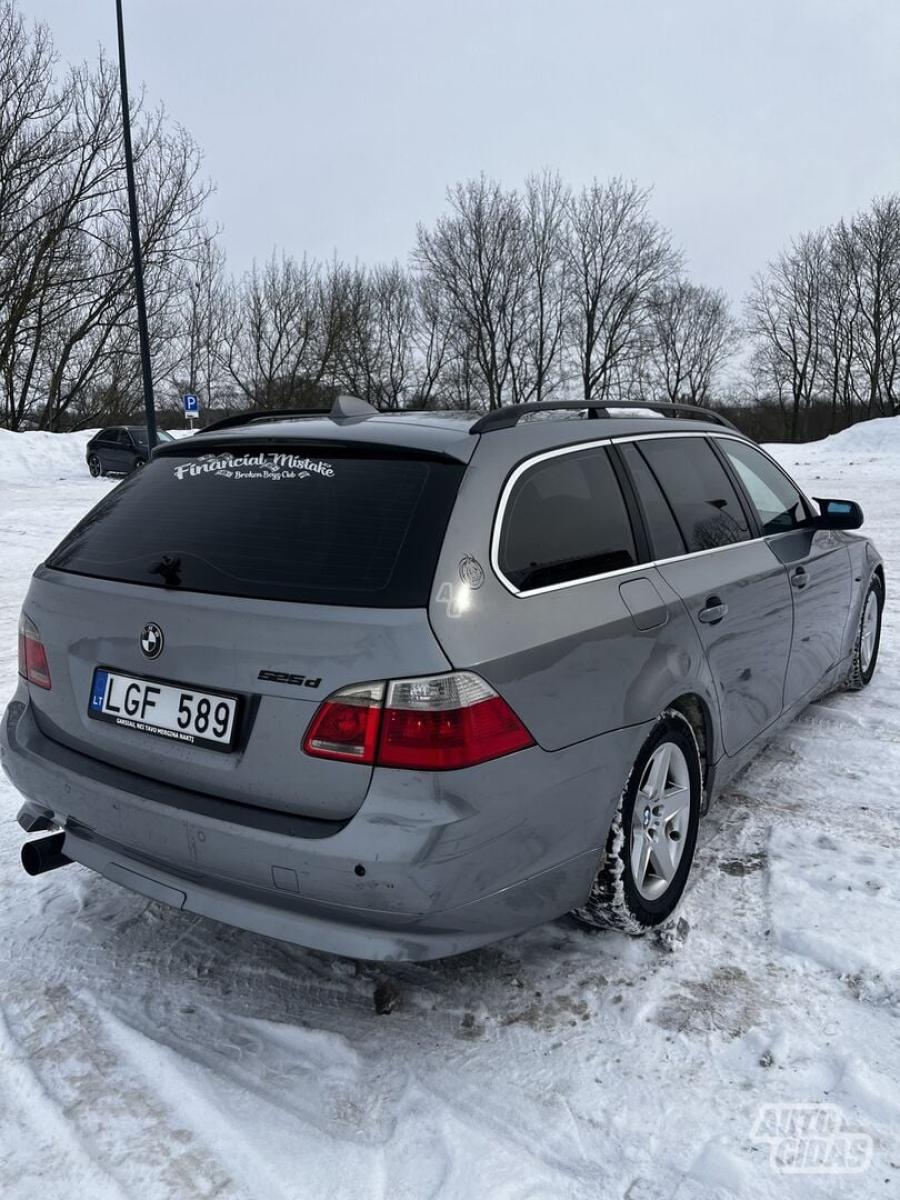 Grey BMW 525 2004 in Vilnius, with an engine capacity of 2.50 L and mileage of 444 thousand km for 2500 €, photo 9 on AUTOMOTO.COM.LV
