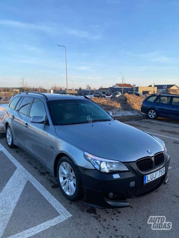 Grey BMW 525 2004 in Moletai, with an engine capacity of 2.50 L and mileage of 345 thousand km for 1900 €, photo 2 on AUTOMOTO.COM.LV
