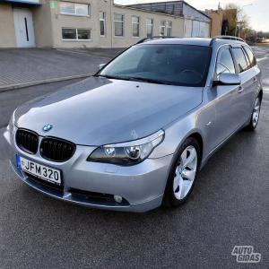 Pelēks BMW 525 2004 Šauļi, ar dzinēja tilpumu 2.50 L un nobraukumu 372 tūkst. km par 2700 €, foto 4 vietnē AUTOMOTO.COM.LV
