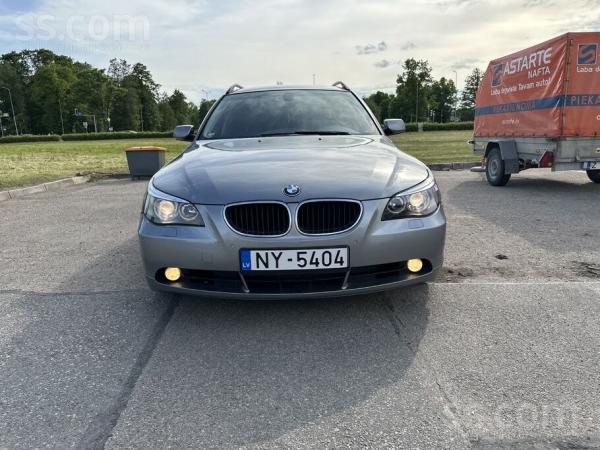 Grey BMW 525 2004 in Jelgava, with an engine capacity of 2.50 L and mileage of 0 thousand km for 3550 €, photo 3 on AUTOMOTO.COM.LV