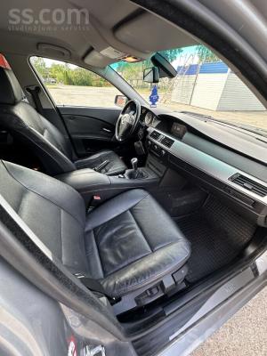Grey BMW 525 2004 in Jelgava, with an engine capacity of 2.50 L and mileage of 0 thousand km for 3550 €, photo 12 on AUTOMOTO.COM.LV