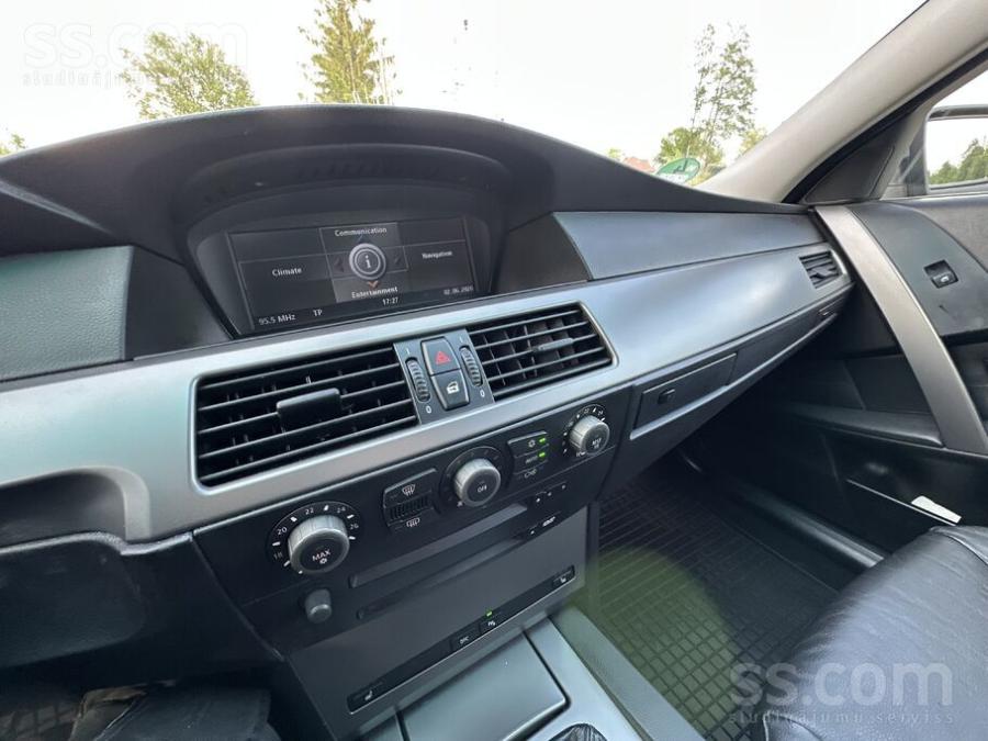 Grey BMW 525 2004 in Jelgava, with an engine capacity of 2.50 L and mileage of 0 thousand km for 3550 €, photo 15 on AUTOMOTO.COM.LV
