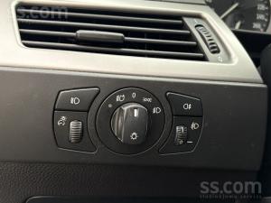 Grey BMW 525 2004 in Riga, with an engine capacity of 2.50 L and mileage of 0 thousand km for 3990 €, photo 12 on AUTOMOTO.COM.LV