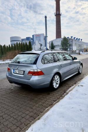 Серый БМВ 525 2004 в Елгава, объемом двигателя 2.50 л и пробегом 435 тыс. км за 2450 €, фото 4 на AUTOMOTO.COM.LV