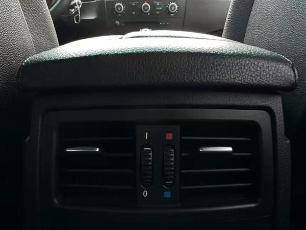 Pelēks BMW 525 2004 Rīga, ar dzinēja tilpumu 2.50 L un nobraukumu 293 tūkst. km par 3290 €, foto 10 vietnē AUTOMOTO.COM.LV