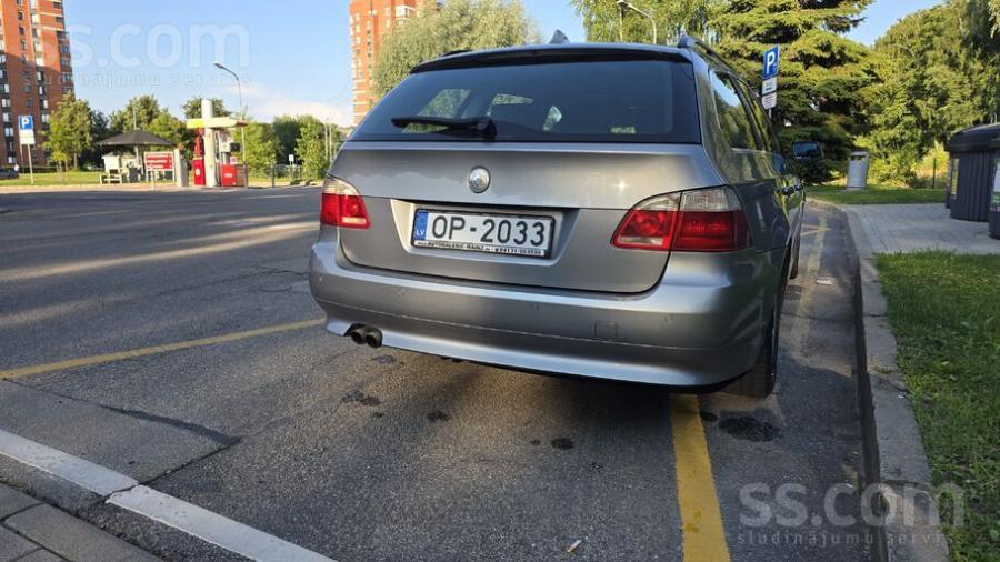 Grey BMW 525 2004 in Riga, with an engine capacity of 2.50 L and mileage of 356 thousand km for 2000 €, photo 5 on AUTOMOTO.COM.LV