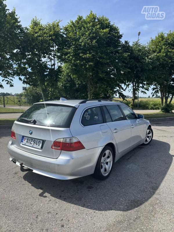 Pelēks BMW 525 2004 Klaipėda, ar dzinēja tilpumu 2.50 L un nobraukumu 280 tūkst. km par 1850 €, foto 4 vietnē AUTOMOTO.COM.LV