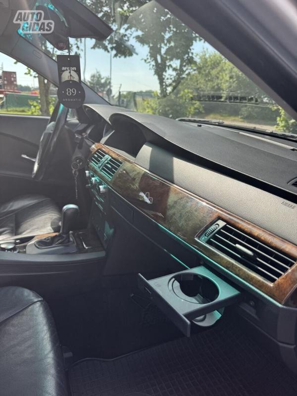 Pelēks BMW 525 2004 Klaipėda, ar dzinēja tilpumu 2.50 L un nobraukumu 280 tūkst. km par 1850 €, foto 8 vietnē AUTOMOTO.COM.LV