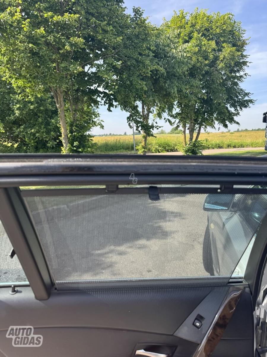 Grey BMW 525 2004 in Klaipeda, with an engine capacity of 2.50 L and mileage of 280 thousand km for 1850 €, photo 14 on AUTOMOTO.COM.LV