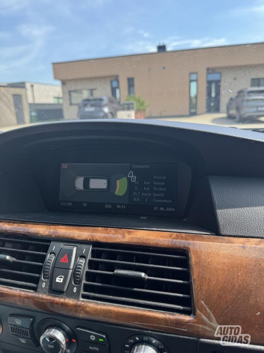 Pelēks BMW 525 2004 Klaipėda, ar dzinēja tilpumu 2.50 L un nobraukumu 280 tūkst. km par 1850 €, foto 10 vietnē AUTOMOTO.COM.LV