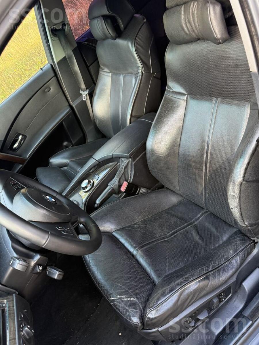 Grey BMW 525 2004 in Riga, with an engine capacity of 2.50 L and mileage of 310 thousand km for 3590 €, photo 8 on AUTOMOTO.COM.LV