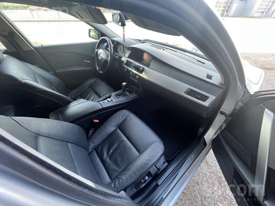 Pelēks BMW 525 2004 Ogre, ar dzinēja tilpumu 2.50 L un nobraukumu 320 tūkst. km par 6150 €, foto 12 vietnē AUTOMOTO.COM.LV