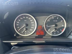 Pelēks BMW 525 2004 Ogre, ar dzinēja tilpumu 2.50 L un nobraukumu 320 tūkst. km par 6150 €, foto 16 vietnē AUTOMOTO.COM.LV