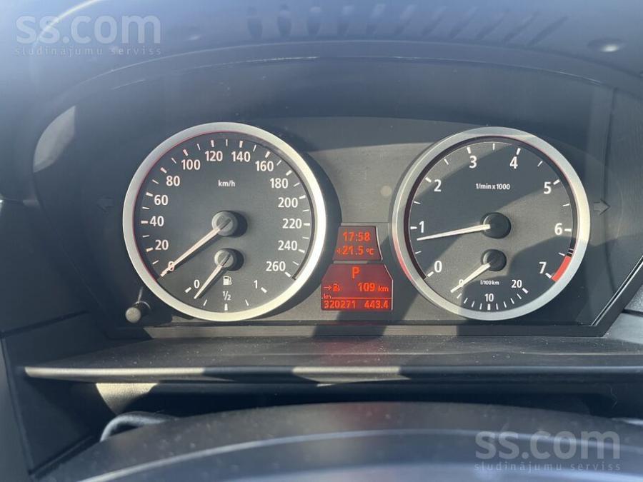 Pelēks BMW 525 2004 Ogre, ar dzinēja tilpumu 2.50 L un nobraukumu 320 tūkst. km par 6150 €, foto 16 vietnē AUTOMOTO.COM.LV