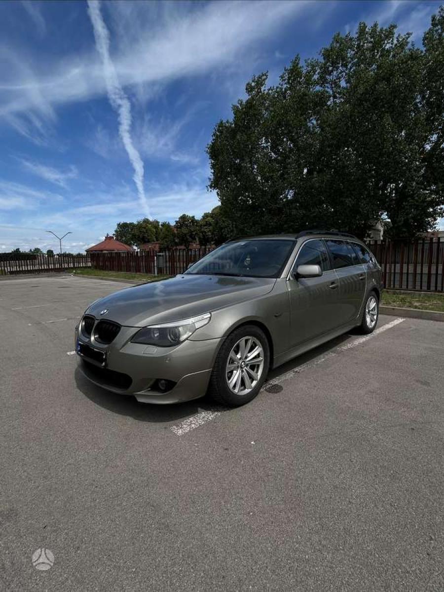 Pelēks BMW 525 2004 Marijampole, ar dzinēja tilpumu 2.50 L un nobraukumu 317 tūkst. km par 3600 €, foto 3 vietnē AUTOMOTO.COM.LV