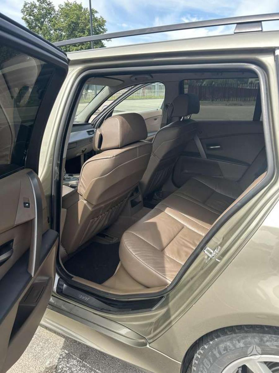 Pelēks BMW 525 2004 Marijampole, ar dzinēja tilpumu 2.50 L un nobraukumu 317 tūkst. km par 3600 €, foto 7 vietnē AUTOMOTO.COM.LV
