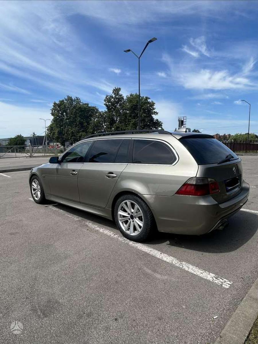 Pelēks BMW 525 2004 Marijampole, ar dzinēja tilpumu 2.50 L un nobraukumu 317 tūkst. km par 3600 €, foto 8 vietnē AUTOMOTO.COM.LV
