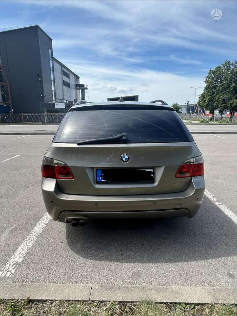 Pelēks BMW 525 2004 Marijampole, ar dzinēja tilpumu 2.50 L un nobraukumu 317 tūkst. km par 3600 €, foto 10 vietnē AUTOMOTO.COM.LV