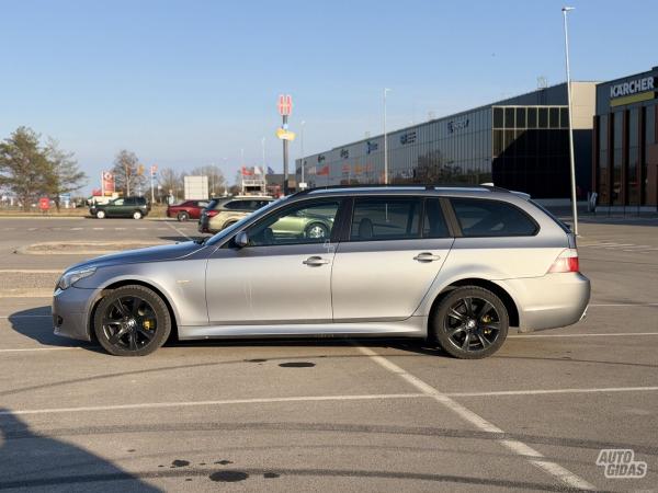 Pelēks BMW 525 2004 Kauņa, ar dzinēja tilpumu 2.50 L un nobraukumu 415 tūkst. km par 2800 €, foto 4 vietnē AUTOMOTO.COM.LV