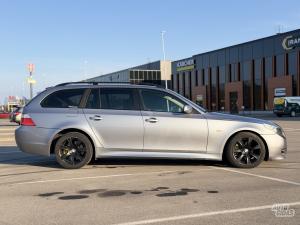 Pelēks BMW 525 2004 Kauņa, ar dzinēja tilpumu 2.50 L un nobraukumu 415 tūkst. km par 2800 €, foto 5 vietnē AUTOMOTO.COM.LV