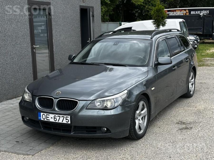 Grey BMW 525 2005 in Riga, with an engine capacity of 3.00 L and mileage of 318 thousand km for 3200 €, photo 1 on AUTOMOTO.COM.LV