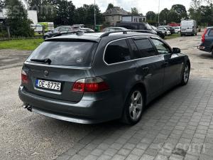 Grey BMW 525 2005 in Riga, with an engine capacity of 3.00 L and mileage of 318 thousand km for 3200 €, photo 5 on AUTOMOTO.COM.LV