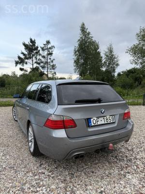 Grey BMW 525 2005 in Tukums, with an engine capacity of 2.50 L and mileage of 347 thousand km for 2999 €, photo 4 on AUTOMOTO.COM.LV