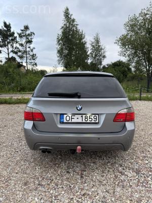 Grey BMW 525 2005 in Tukums, with an engine capacity of 2.50 L and mileage of 347 thousand km for 2999 €, photo 5 on AUTOMOTO.COM.LV