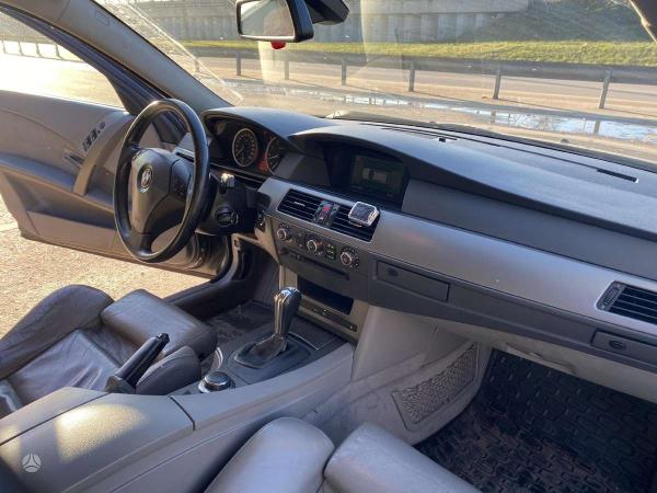 Pelēks BMW 525 2005 Kauņa, ar dzinēja tilpumu 2.50 L un nobraukumu 381 tūkst. km par 1499 €, foto 11 vietnē AUTOMOTO.COM.LV