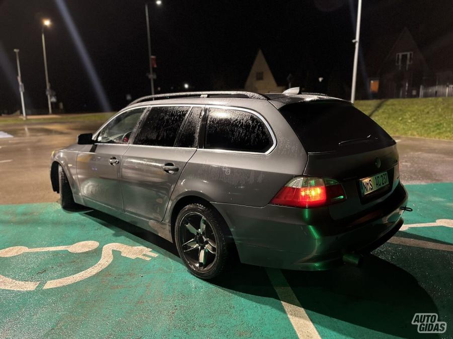 Grey BMW 525 2005 in Kaunas, with an engine capacity of 2.50 L and mileage of 310 thousand km for 1800 €, photo 3 on AUTOMOTO.COM.LV