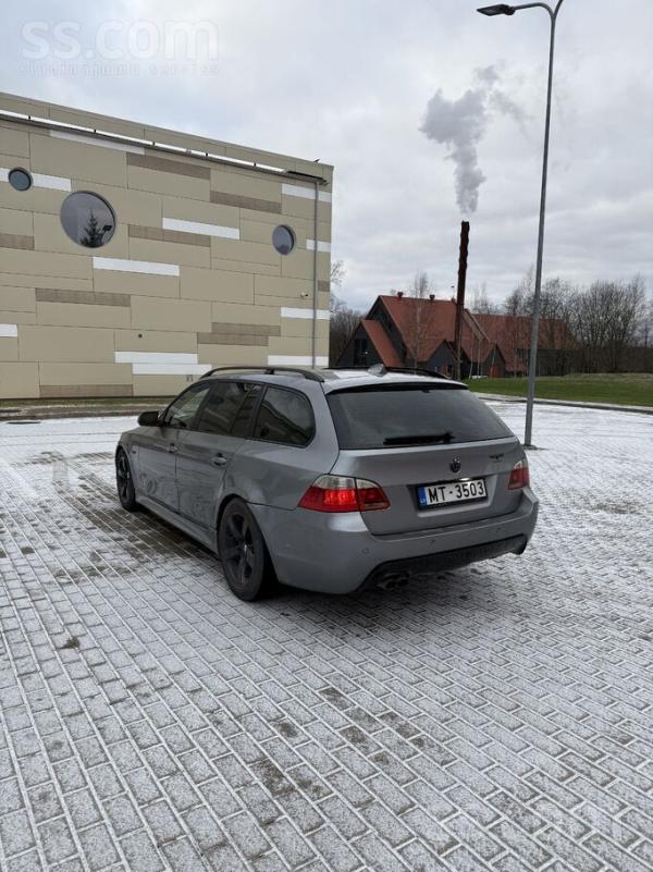 Pelēks BMW 525 2005 Limbaži, ar dzinēja tilpumu 2.50 L un nobraukumu 475 tūkst. km par 2750 €, foto 4 vietnē AUTOMOTO.COM.LV