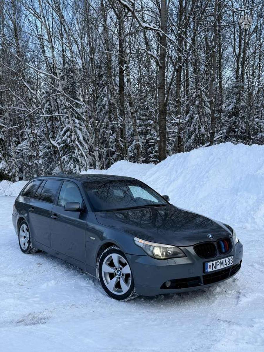 Pelēks BMW 525 2005 Viļņa, ar dzinēja tilpumu 2.50 L un nobraukumu 370 tūkst. km par 2000 €, foto 1 vietnē AUTOMOTO.COM.LV