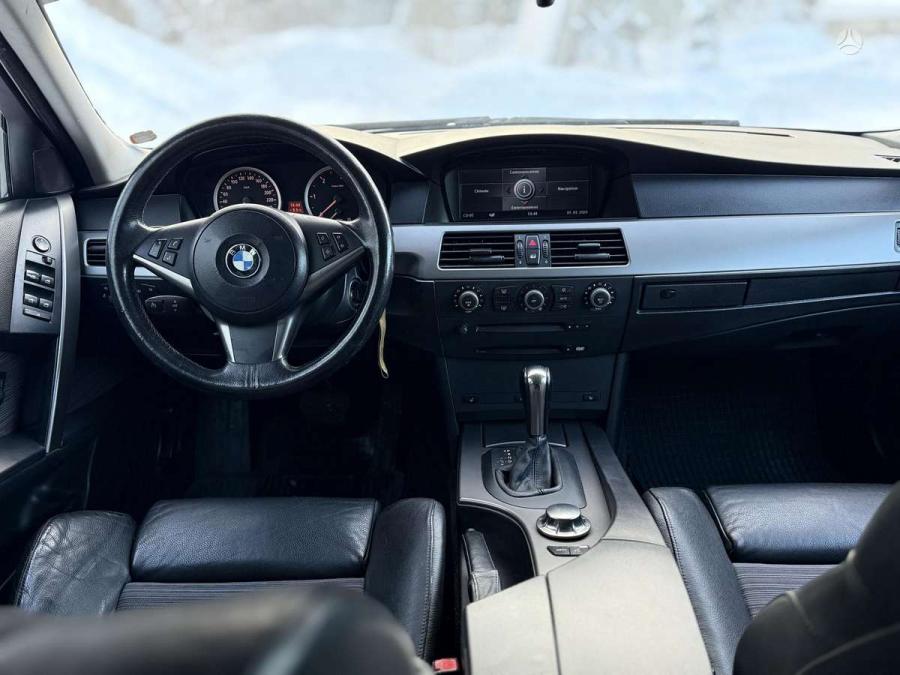 Pelēks BMW 525 2005 Viļņa, ar dzinēja tilpumu 2.50 L un nobraukumu 370 tūkst. km par 2000 €, foto 8 vietnē AUTOMOTO.COM.LV