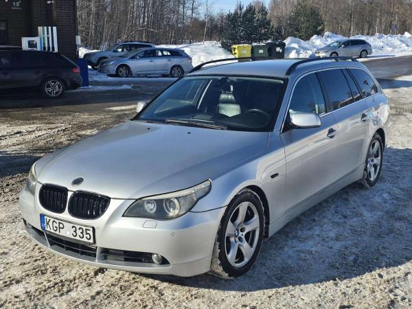 Grey BMW 525 2005 in Siauliai, with an engine capacity of 2.50 L and mileage of 400 thousand km for 2850 €, photo 1 on AUTOMOTO.COM.LV