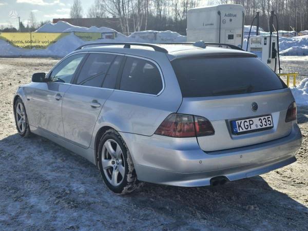 Grey BMW 525 2005 in Siauliai, with an engine capacity of 2.50 L and mileage of 400 thousand km for 2850 €, photo 4 on AUTOMOTO.COM.LV
