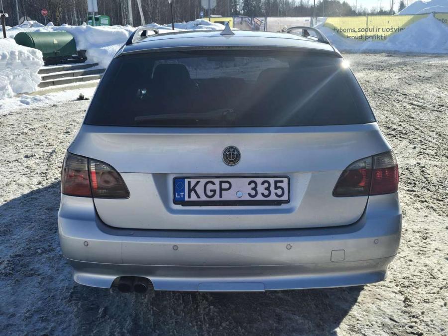 Pelēks BMW 525 2005 Šauļi, ar dzinēja tilpumu 2.50 L un nobraukumu 400 tūkst. km par 2850 €, foto 5 vietnē AUTOMOTO.COM.LV