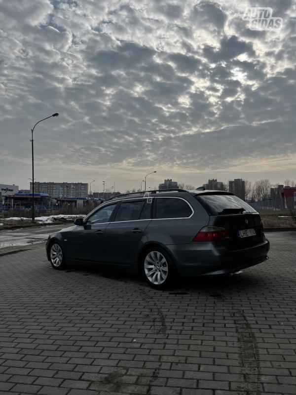 Pelēks BMW 525 2005 Klaipėda, ar dzinēja tilpumu 2.50 L un nobraukumu 395 tūkst. km par 2350 €, foto 2 vietnē AUTOMOTO.COM.LV