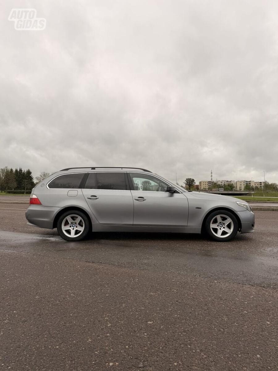 Pelēks BMW 525 2005 Kauņa, ar dzinēja tilpumu 3.00 L un nobraukumu 440 tūkst. km par 2700 €, foto 3 vietnē AUTOMOTO.COM.LV